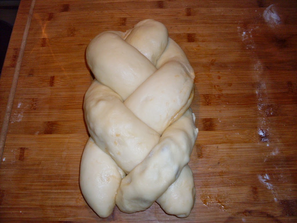 OSTERN ZOPF – Ухае на…